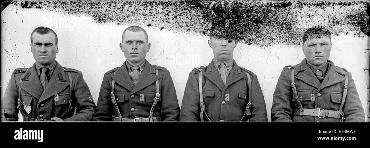 Imagini militari hi-res stock photography and images - Alamy