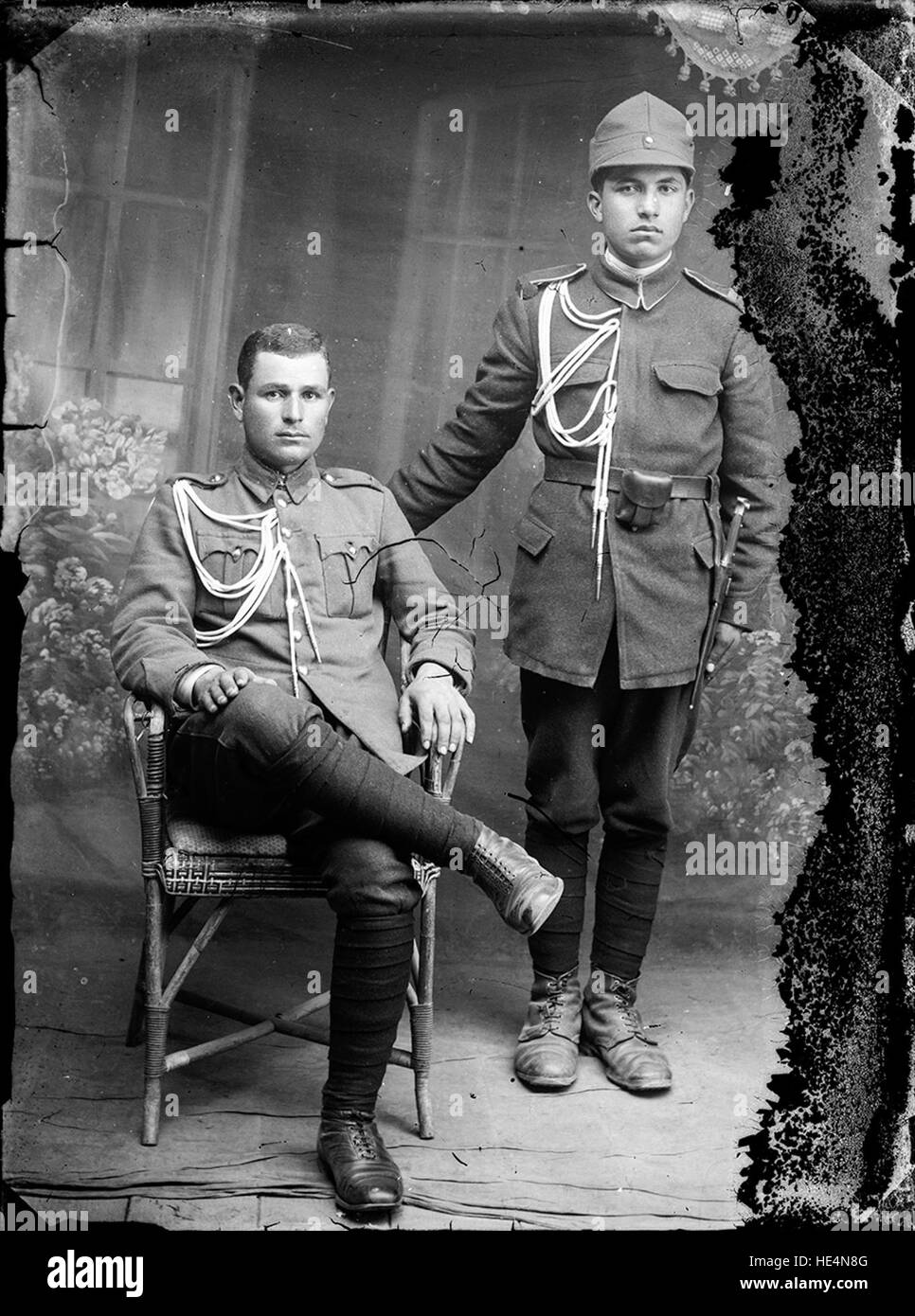 Non-commissioned officer and soldier from the gendarmerie, model ...