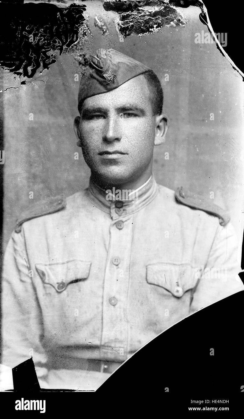 Two historical portraits from the Costica Acsinte Archive, captured on ...