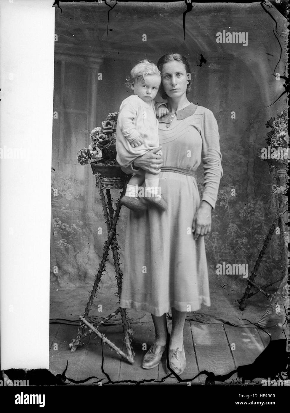 Mother with child portrait from the Costica Acsinte Archive, Romania ...