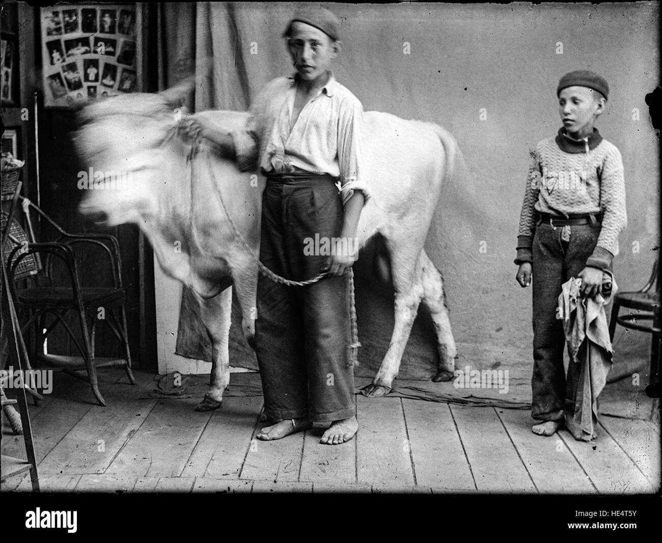 Barefoot peasant hi-res stock photography and images - Alamy