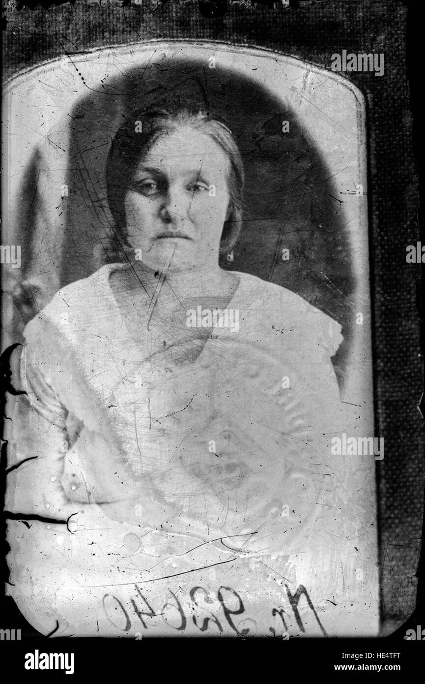 Woman reproduction historic history hi-res stock photography and images ...