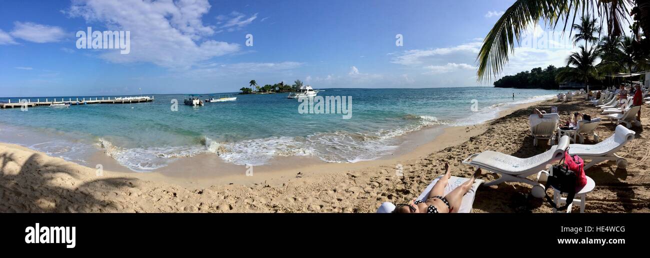 Couples tower isle hi-res stock photography and images - Alamy