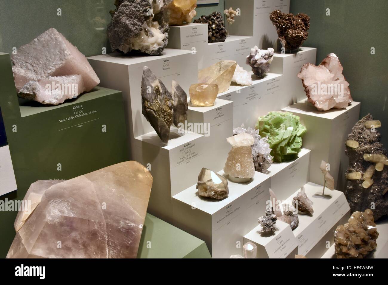 Rocks and minerals at the Smithsonian natural museum in DC Stock Photo ...