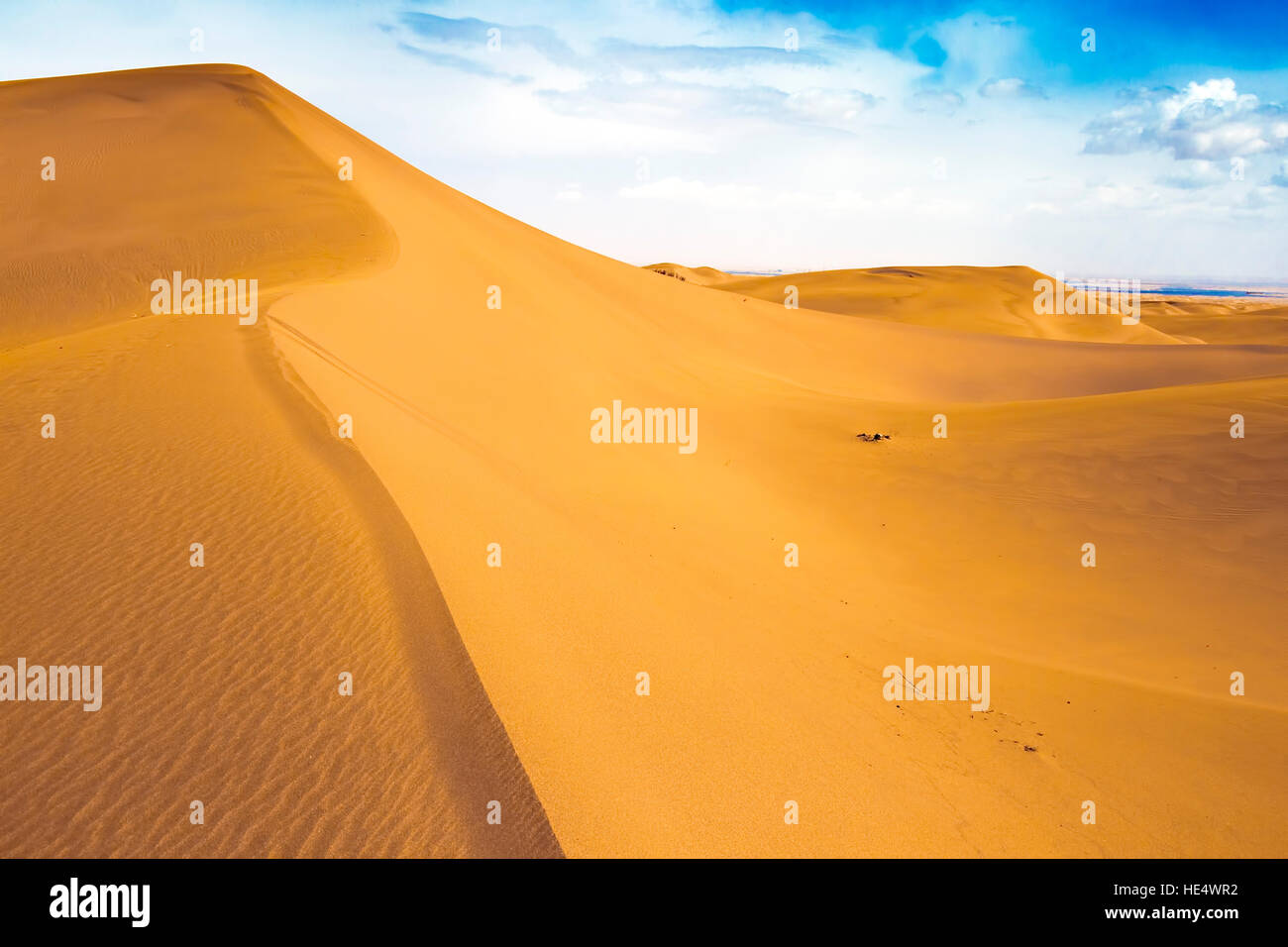 Shapotou hi-res stock photography and images - Alamy