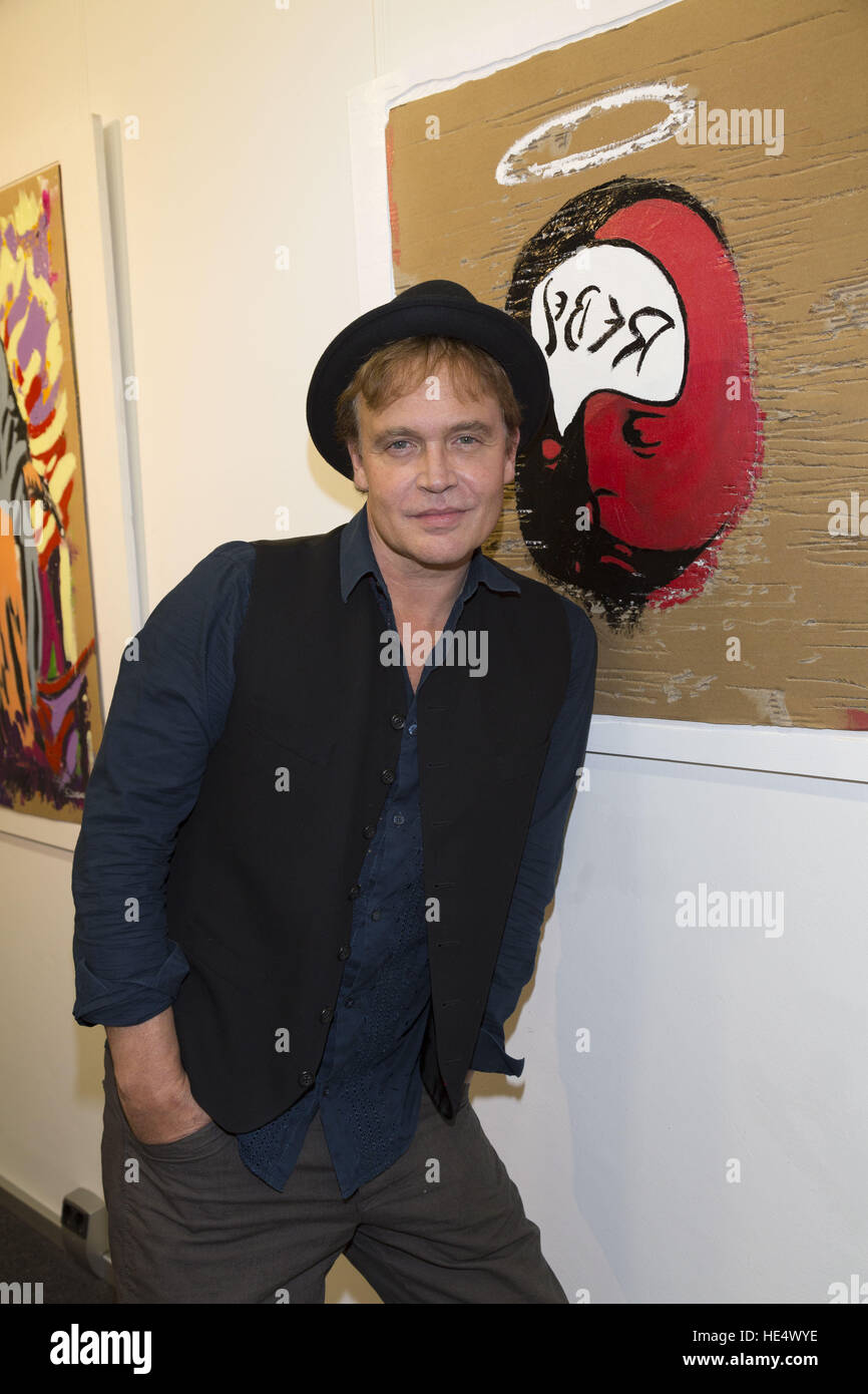 Alexander wussow hi-res stock photography and images - Alamy