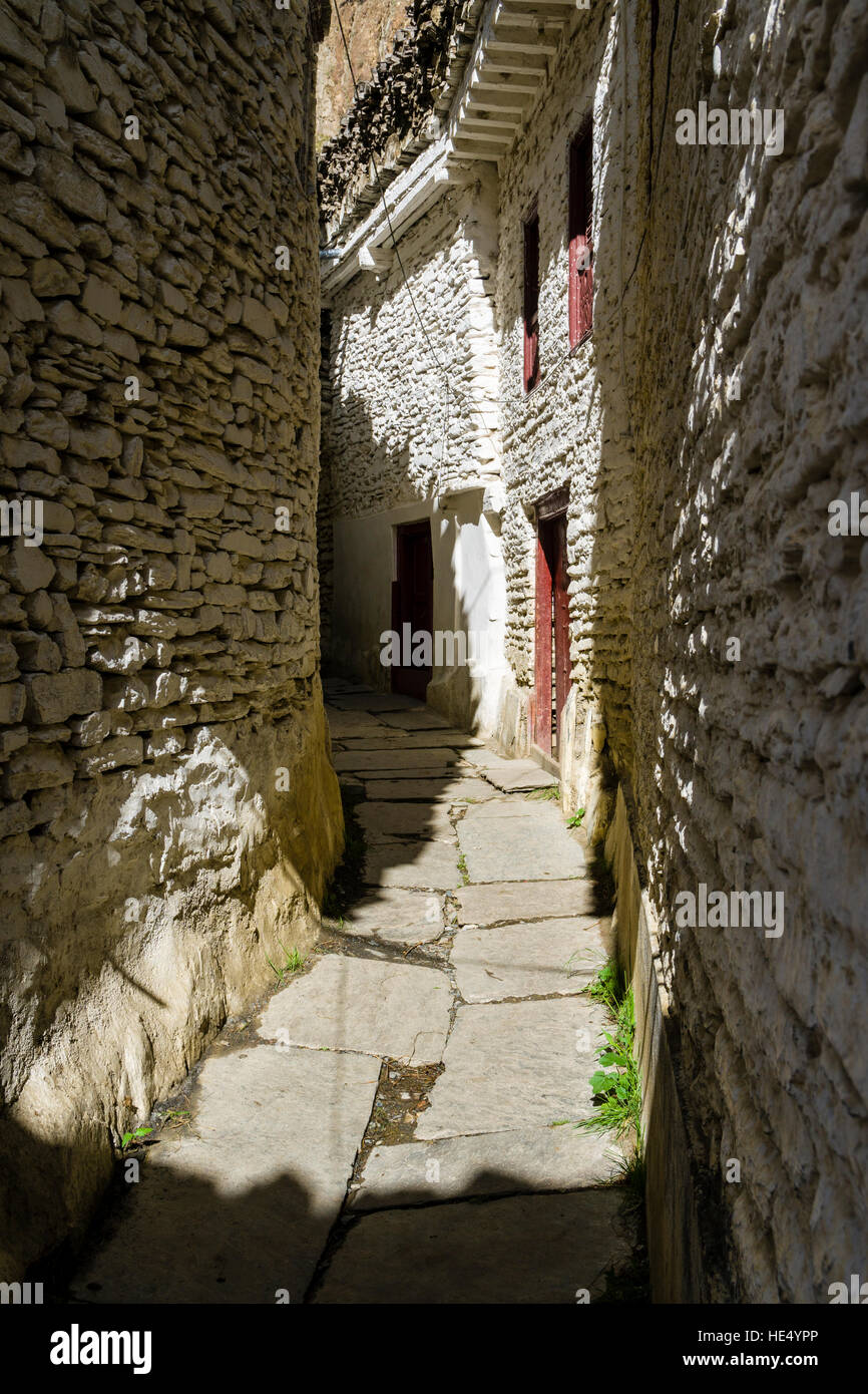 A small alleyway between the houses of the the village Stock Photo - Alamy