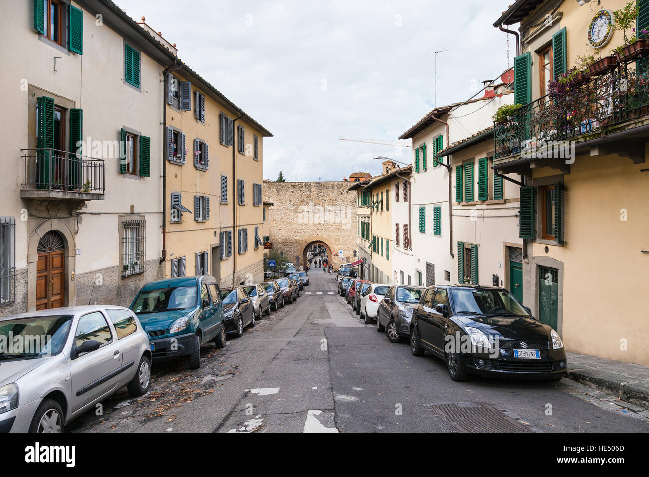 Via del monte alle croci hi-res stock photography and images - Alamy