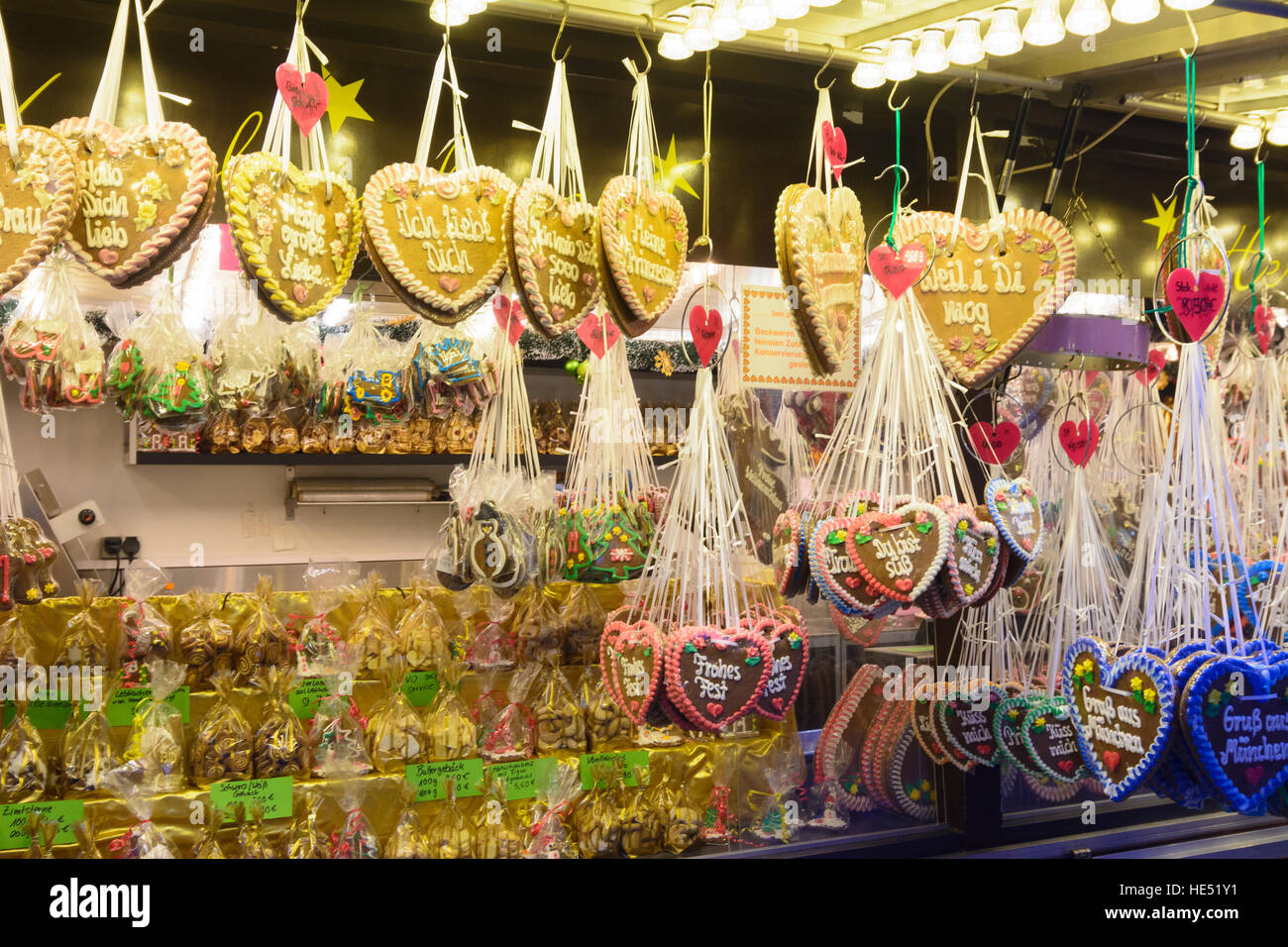 Gingerbread Hearts High Resolution Stock Photography and Images - Alamy