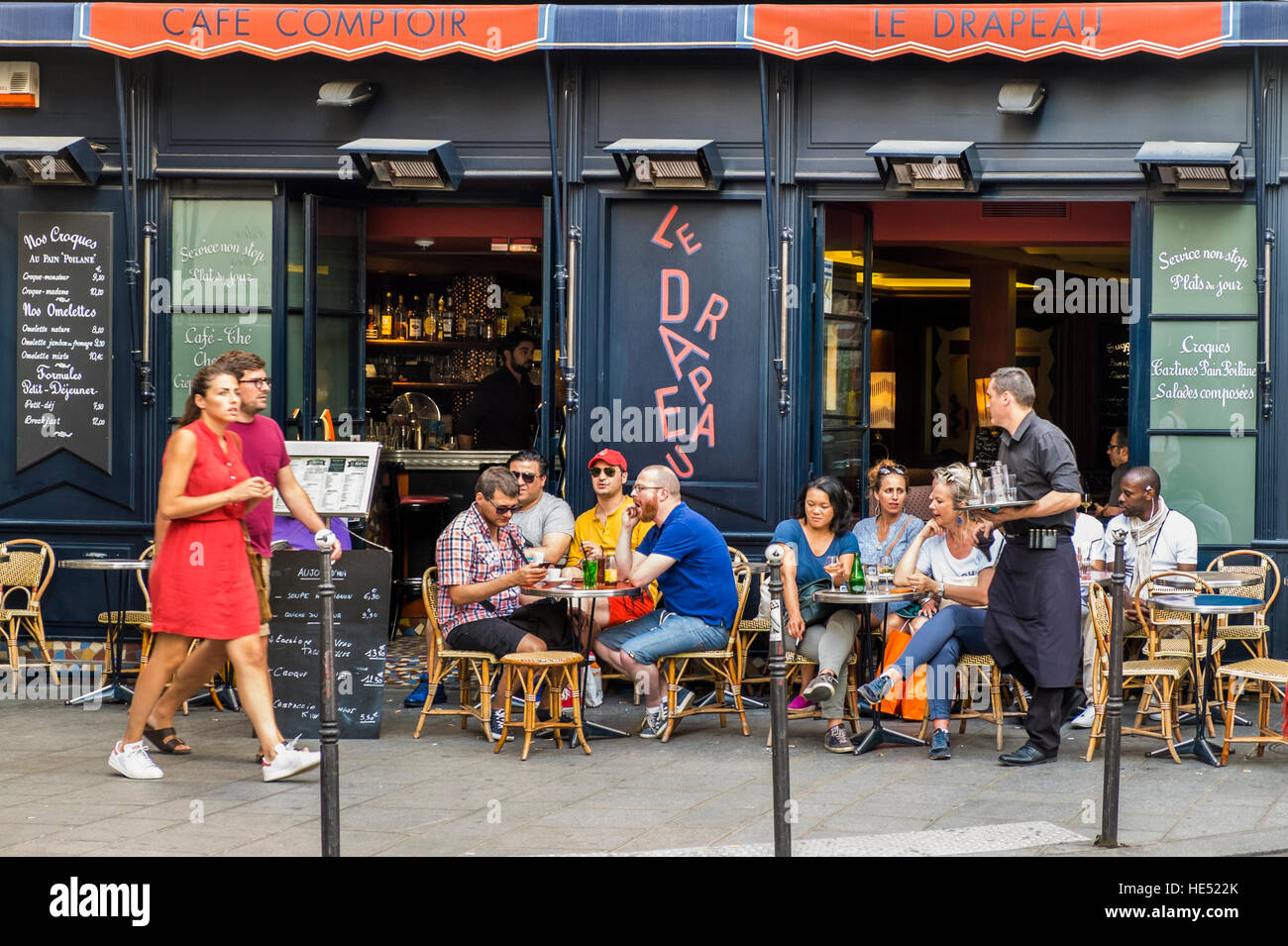 Typical cafe scene in paris hi-res stock photography and images - Alamy