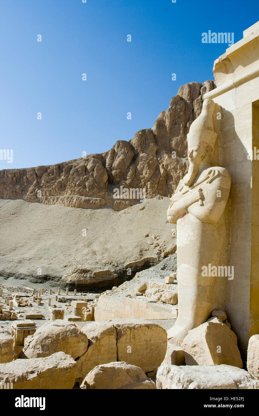 Osiris and goddesses hi-res stock photography and images - Alamy