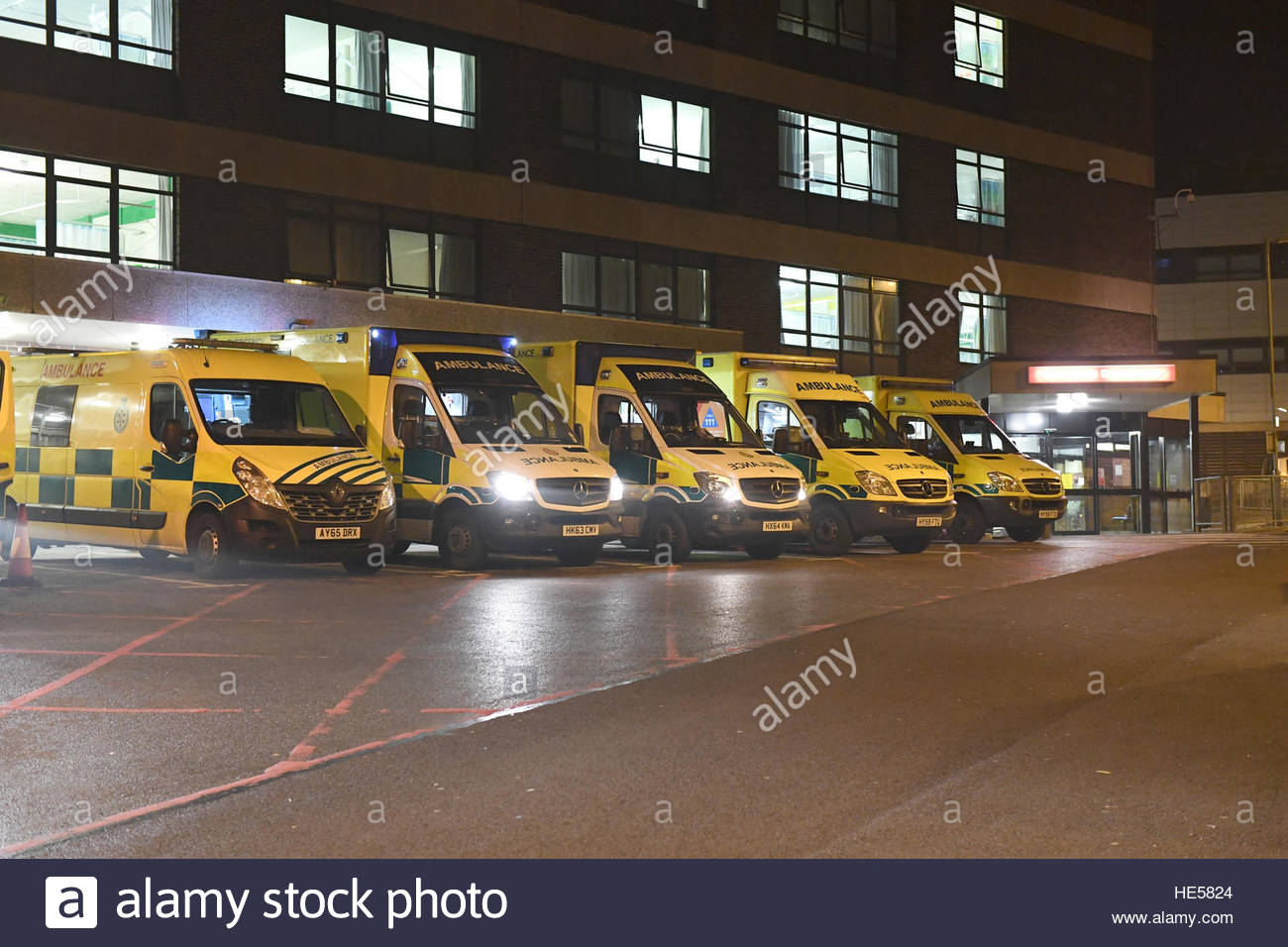 Portsmouth Hospitals High Resolution Stock Photography and Images - Alamy