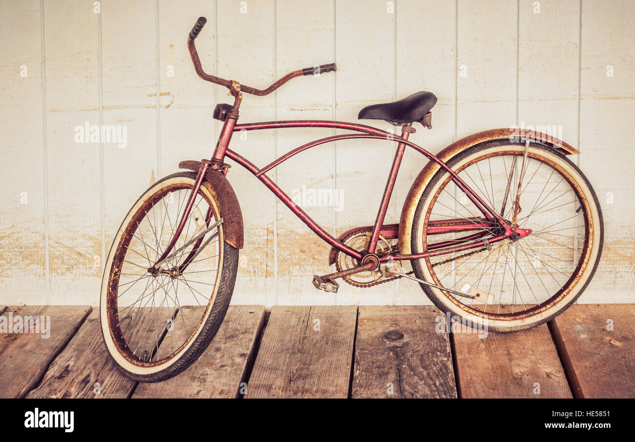 Antique exercise bike hi-res stock photography and images - Alamy