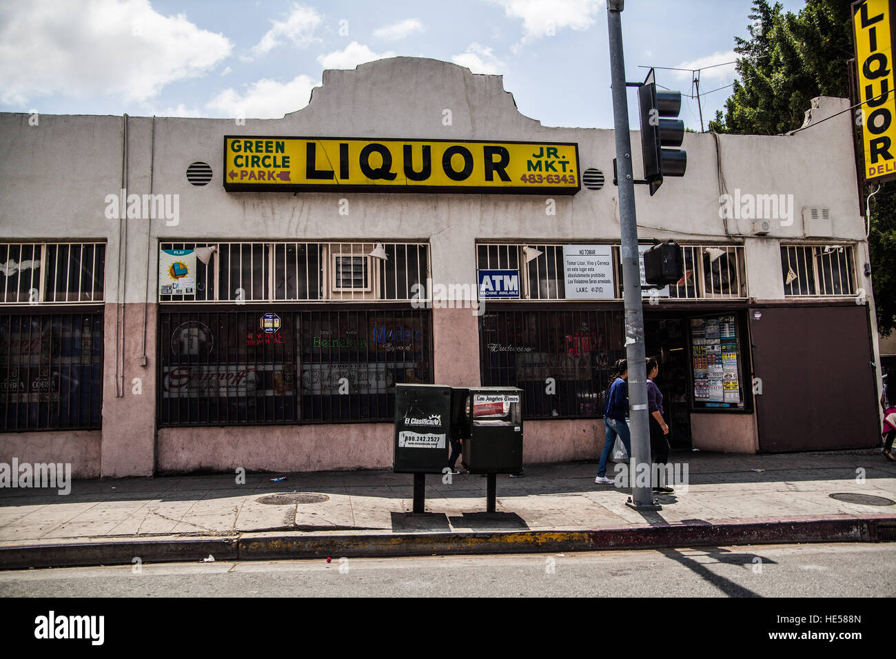 Los Angeles Liquor Stores Stock Photo - Alamy