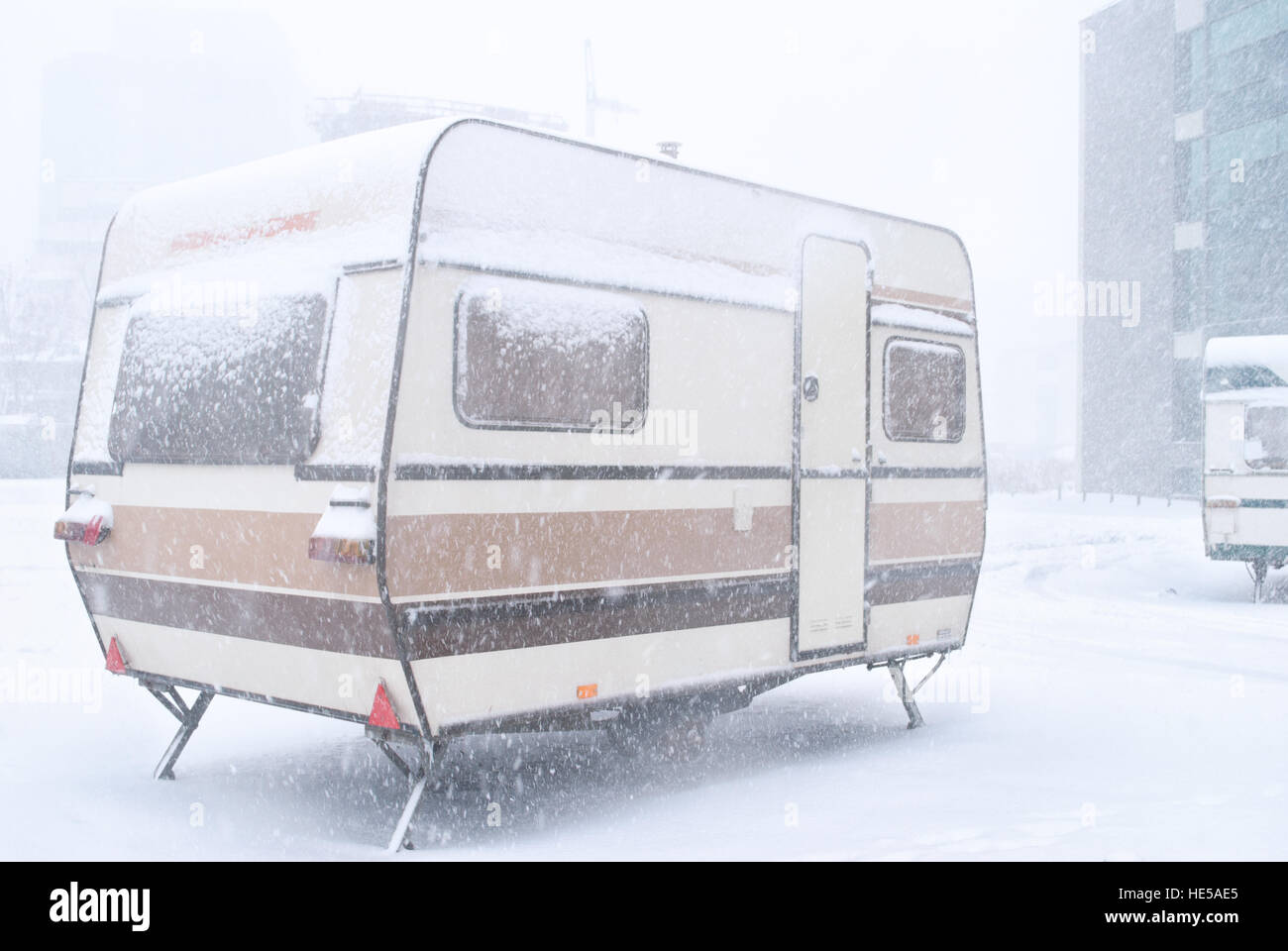 Caravan Winter Caravan Stock Photos & Caravan Winter Caravan Stock ...