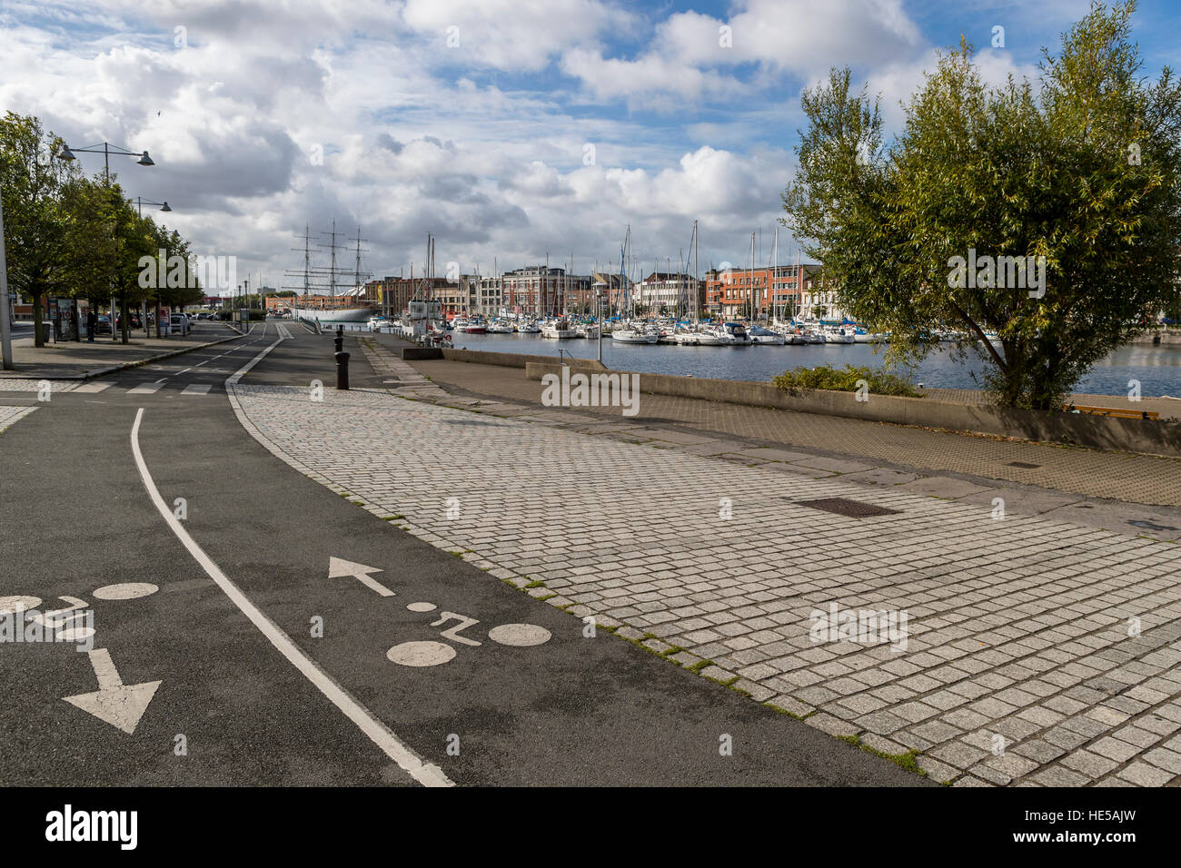 Logo du tour hi-res stock photography and images - Alamy
