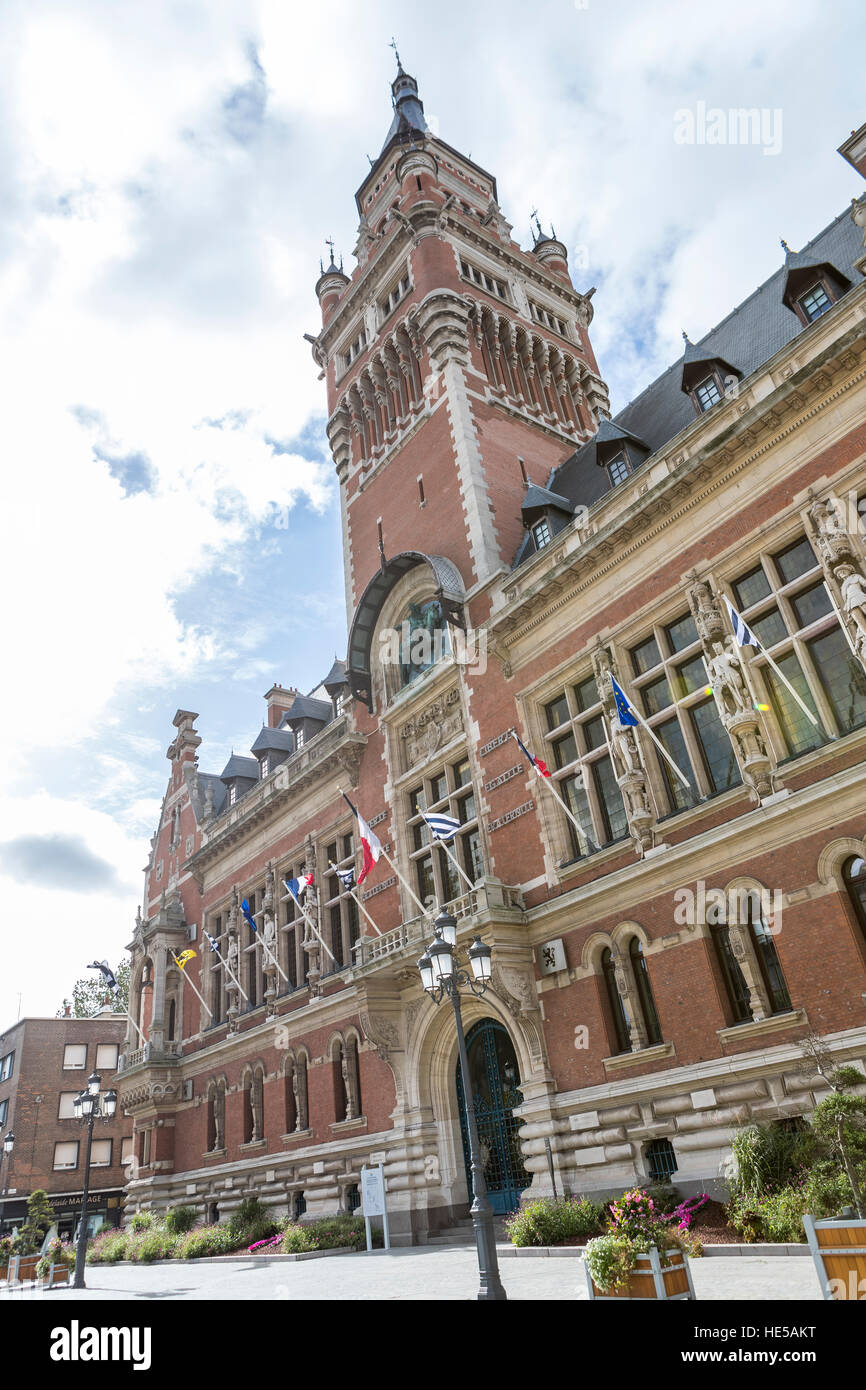 Beffroi de l’Hôtel de Ville de Dunkerque (UNESCO), Former Dunkirk Town ...