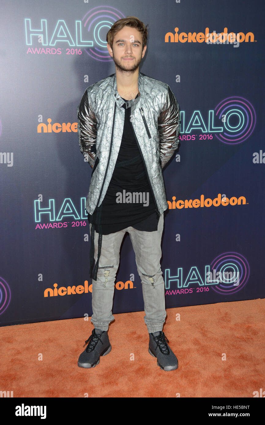 Nickelodeon Halo Awards 2016 at Pier 36 - Red Carpet Arrivals Featuring ...