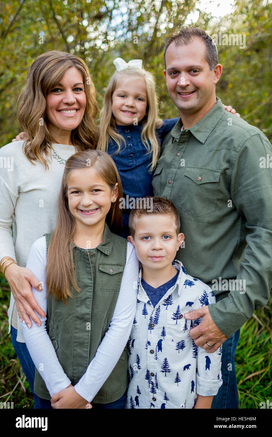 Five family hi-res stock photography and images - Alamy