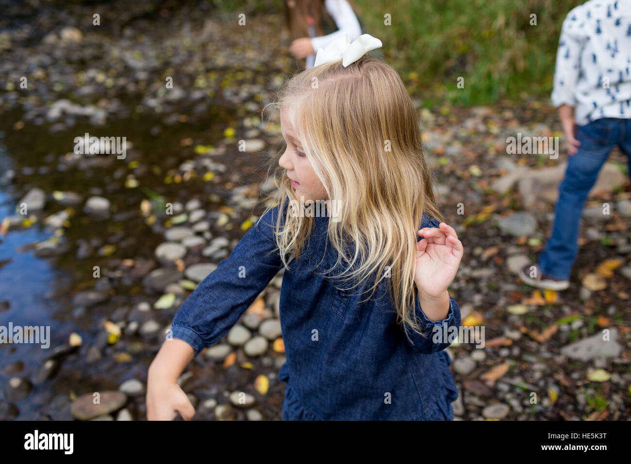 Children playing in river hi-res stock photography and images - Alamy