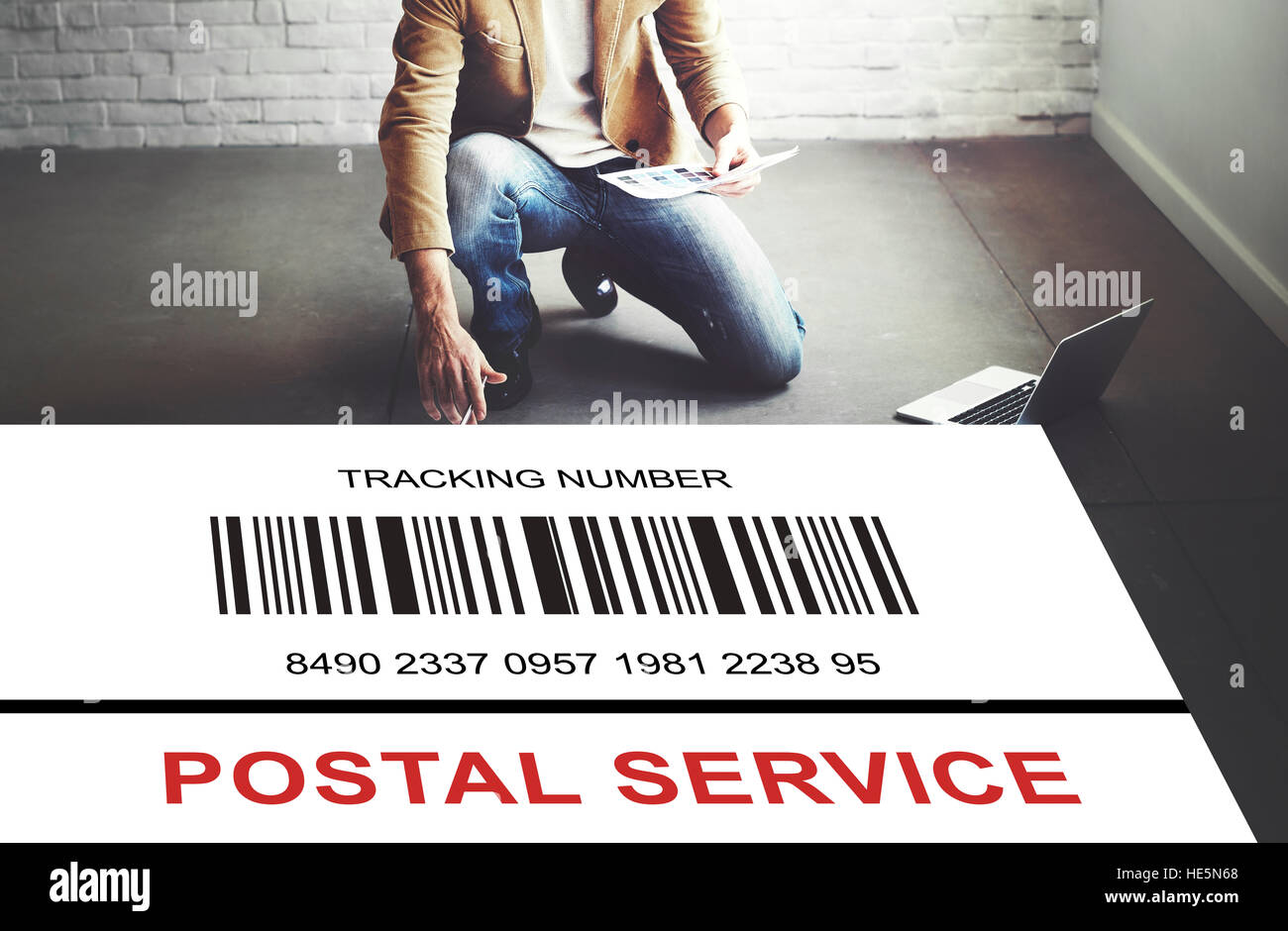 Logistics tracking hi-res stock photography and images - Alamy