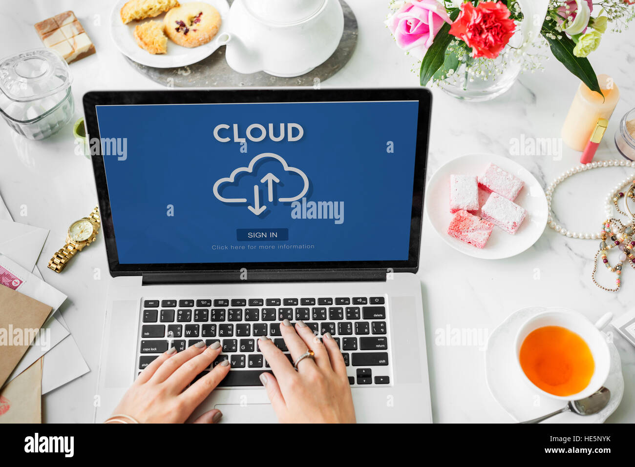 Cloud Storage Modern Technology Concept Stock Photo - Alamy