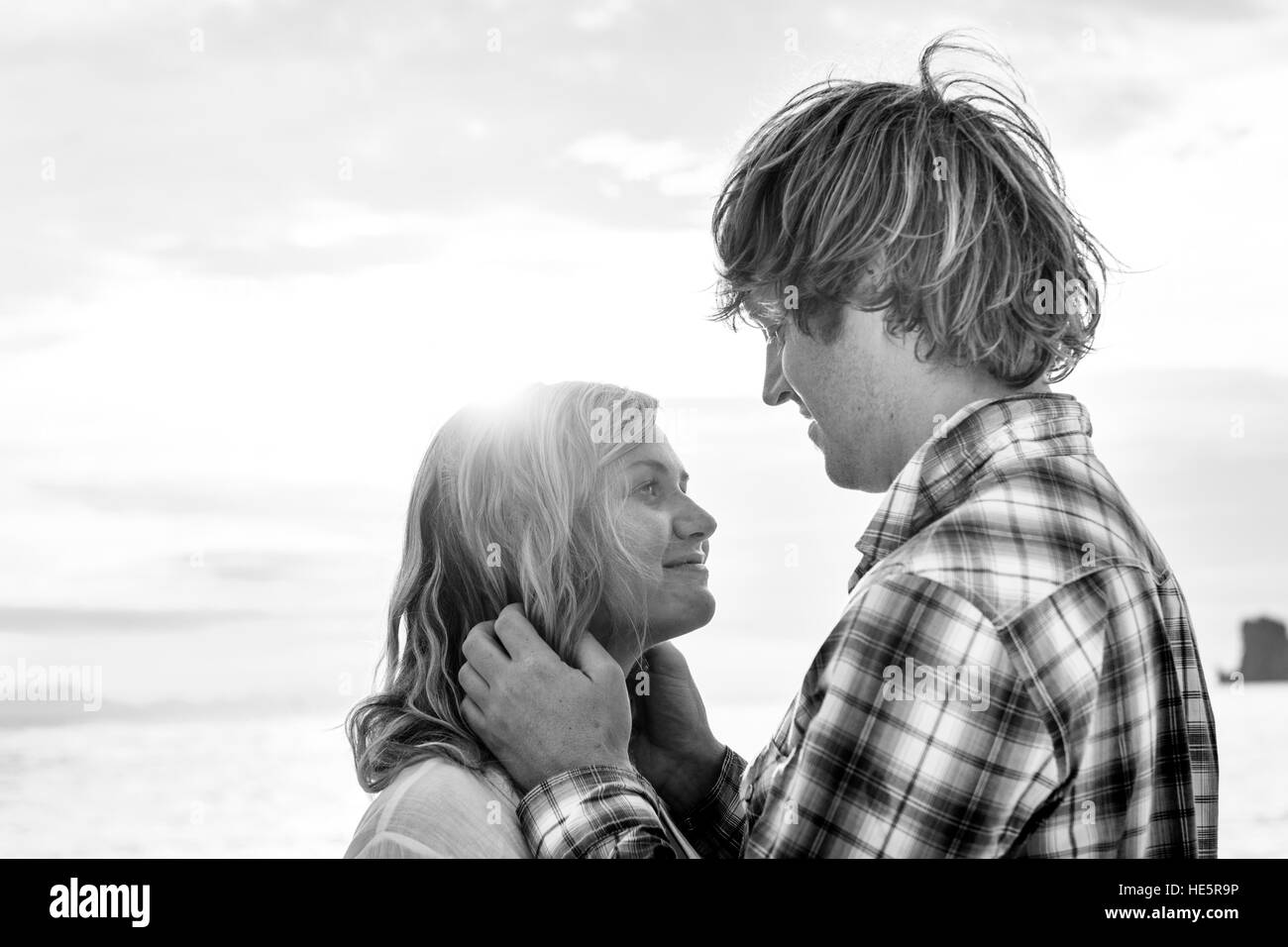 Vacation couple travel in Black and White Stock Photos & Images - Alamy