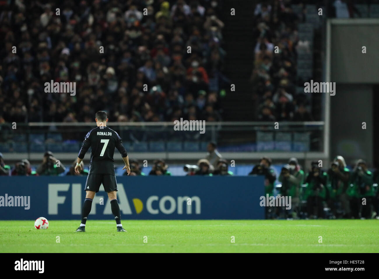 Kanagawa, Japan. 15th Dec, 2016. Cristiano Ronaldo (Real) Football ...