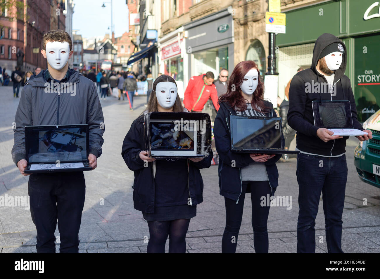 Nottingham, UK. 17th Dec, 2016. Nottingham branch of Animal and human ...