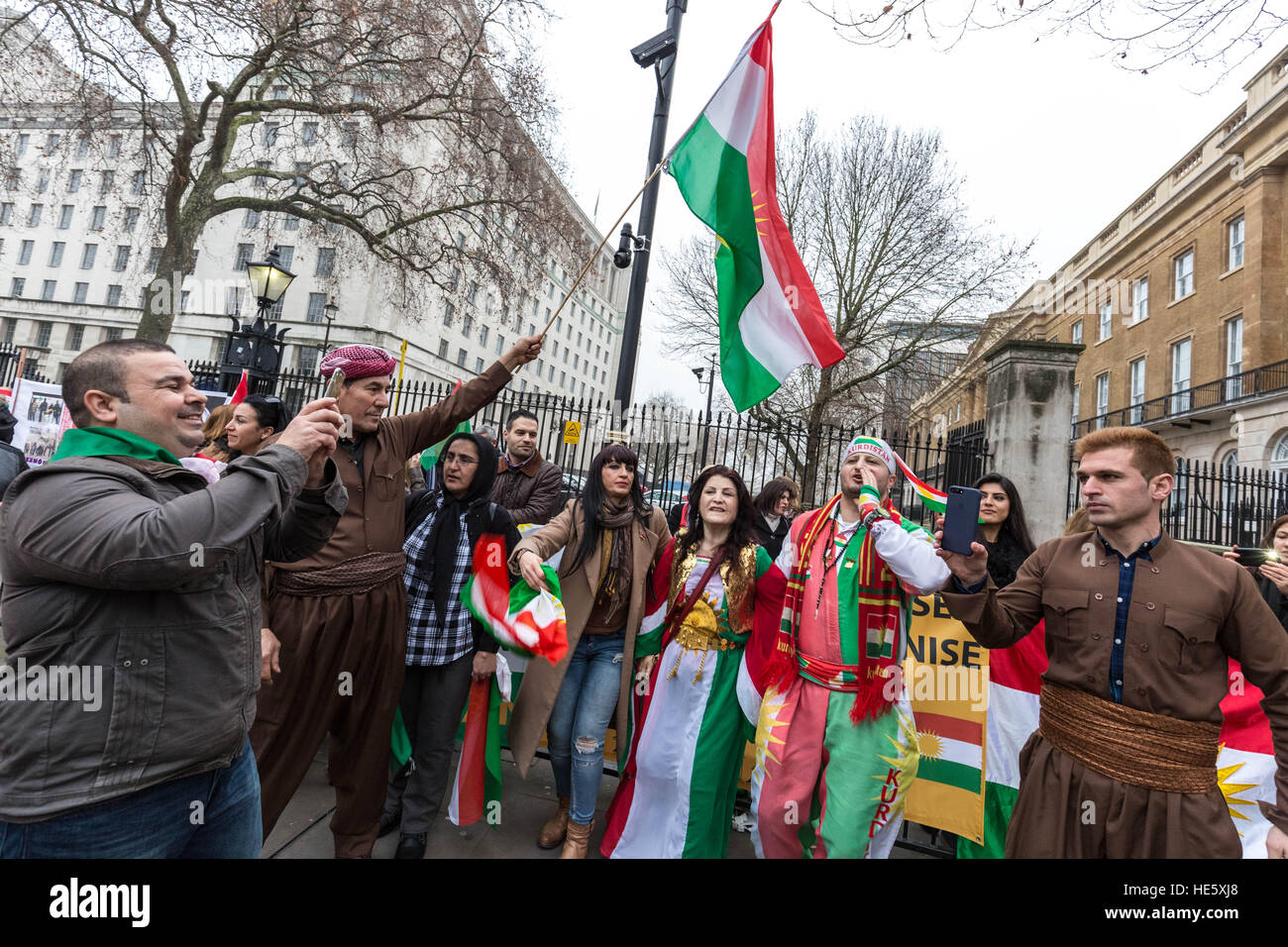 Kurd independent hi-res stock photography and images - Alamy