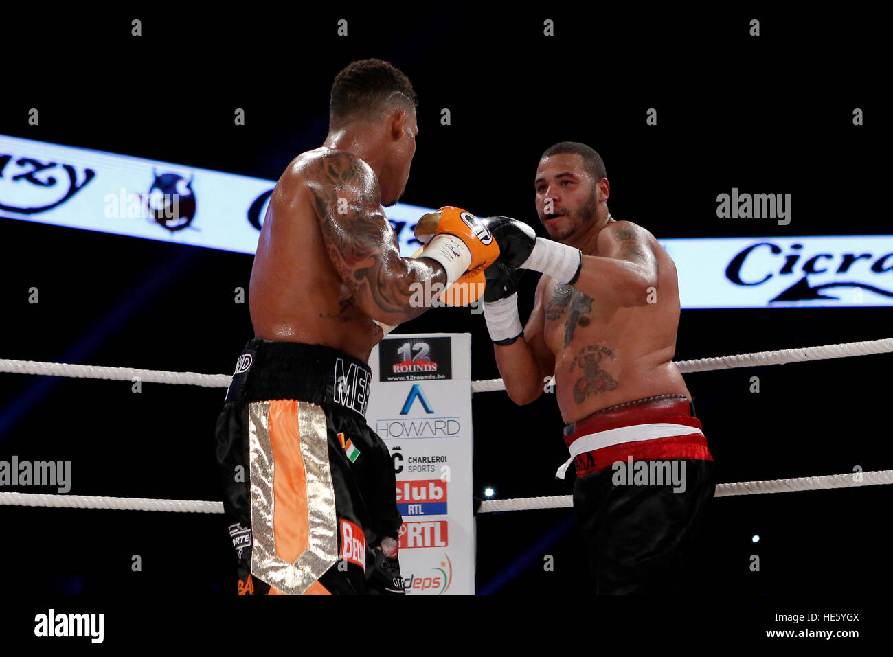 Charleroi, Belgium. 17 Dec, 2016. Ryad Merhy (orange gloves) from ...