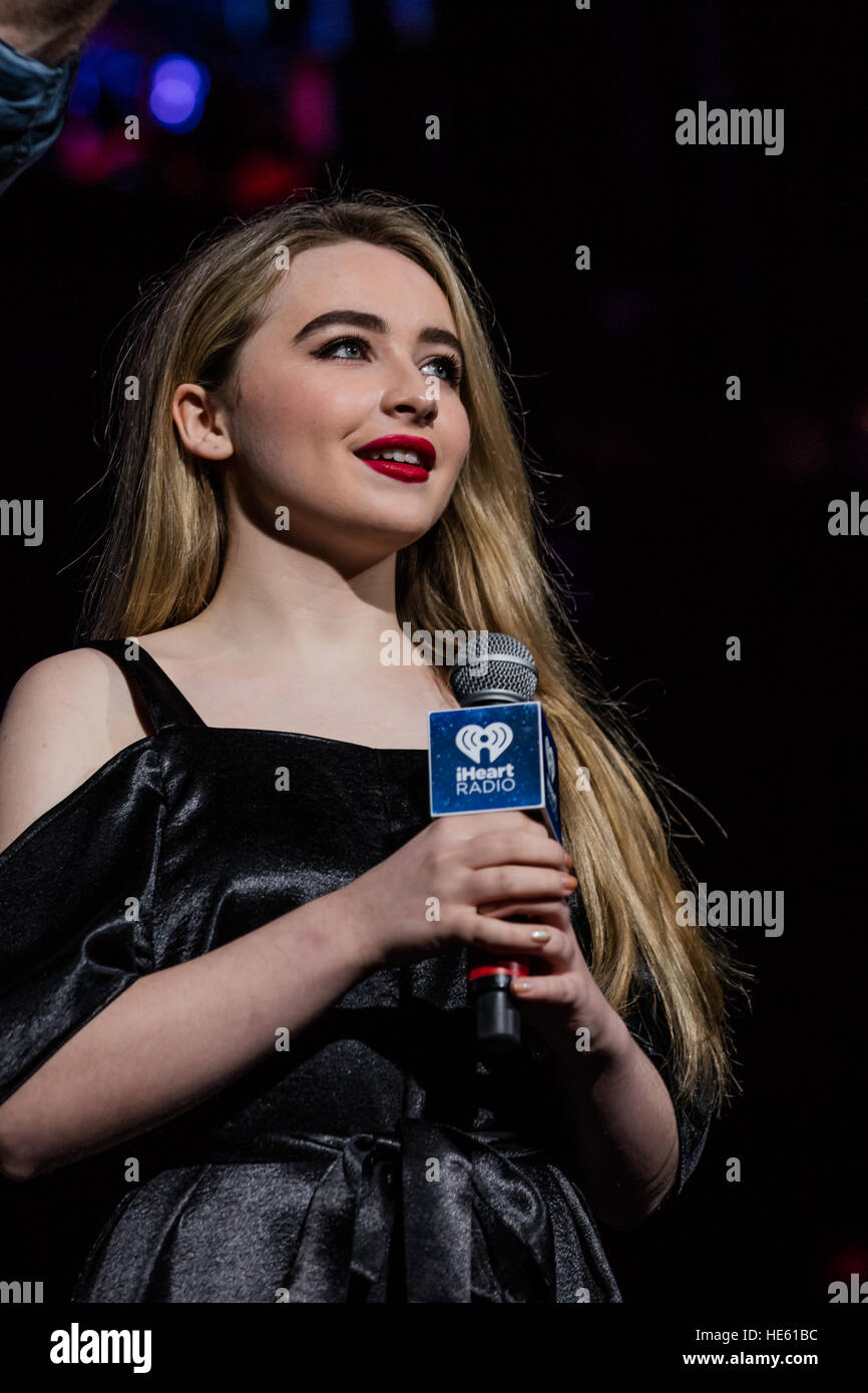 Sabrina carpenter girl meets world 2016 hi-res stock photography and ...
