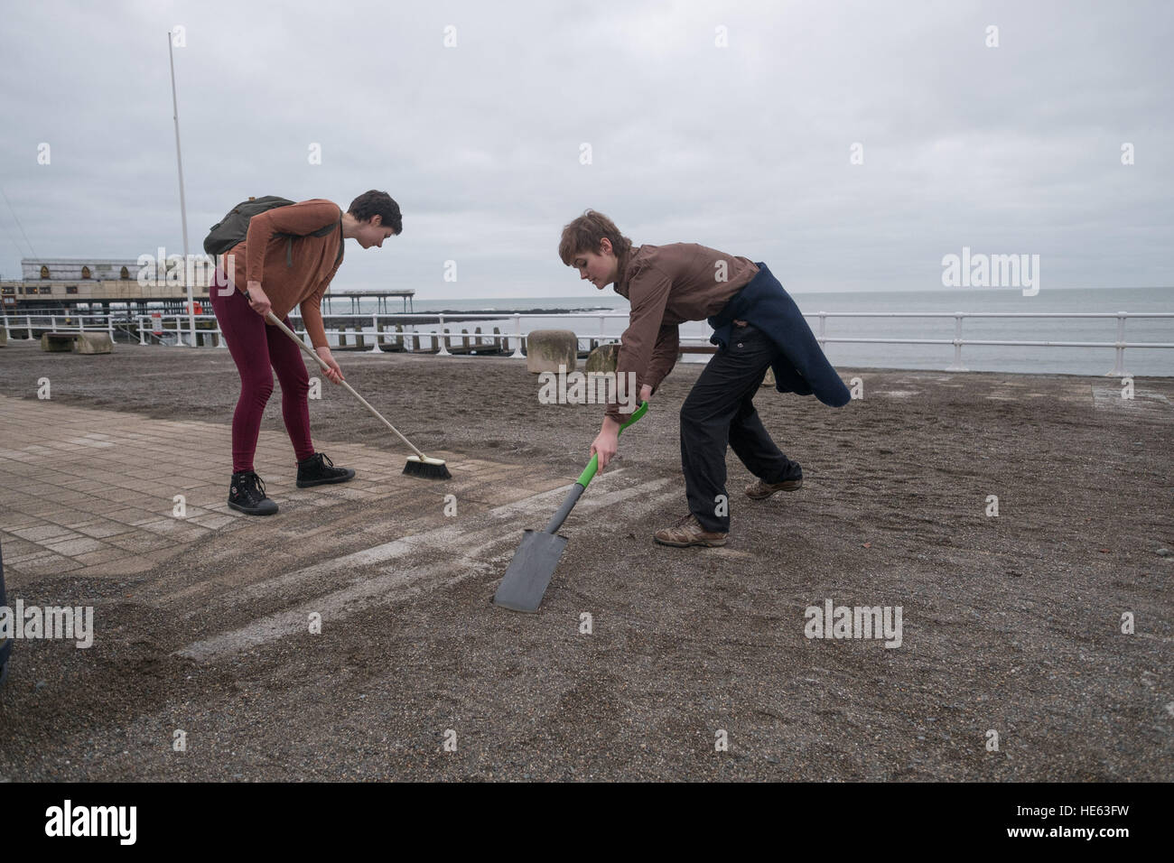 Volunteers cleaning after storm hi-res stock photography and images - Alamy