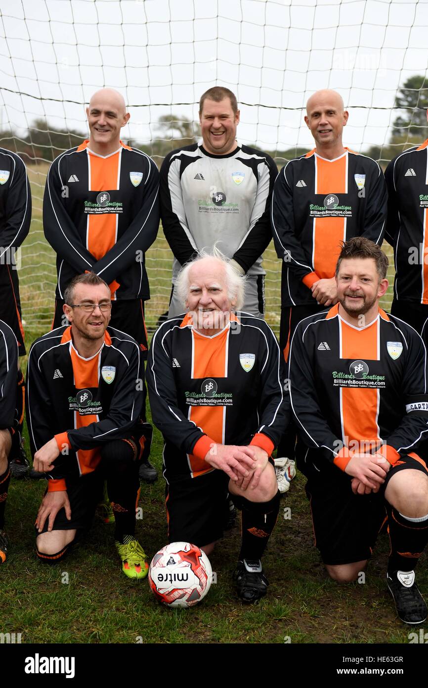 Dickie Borthwick, 81 year old footballer, older man playing football ...
