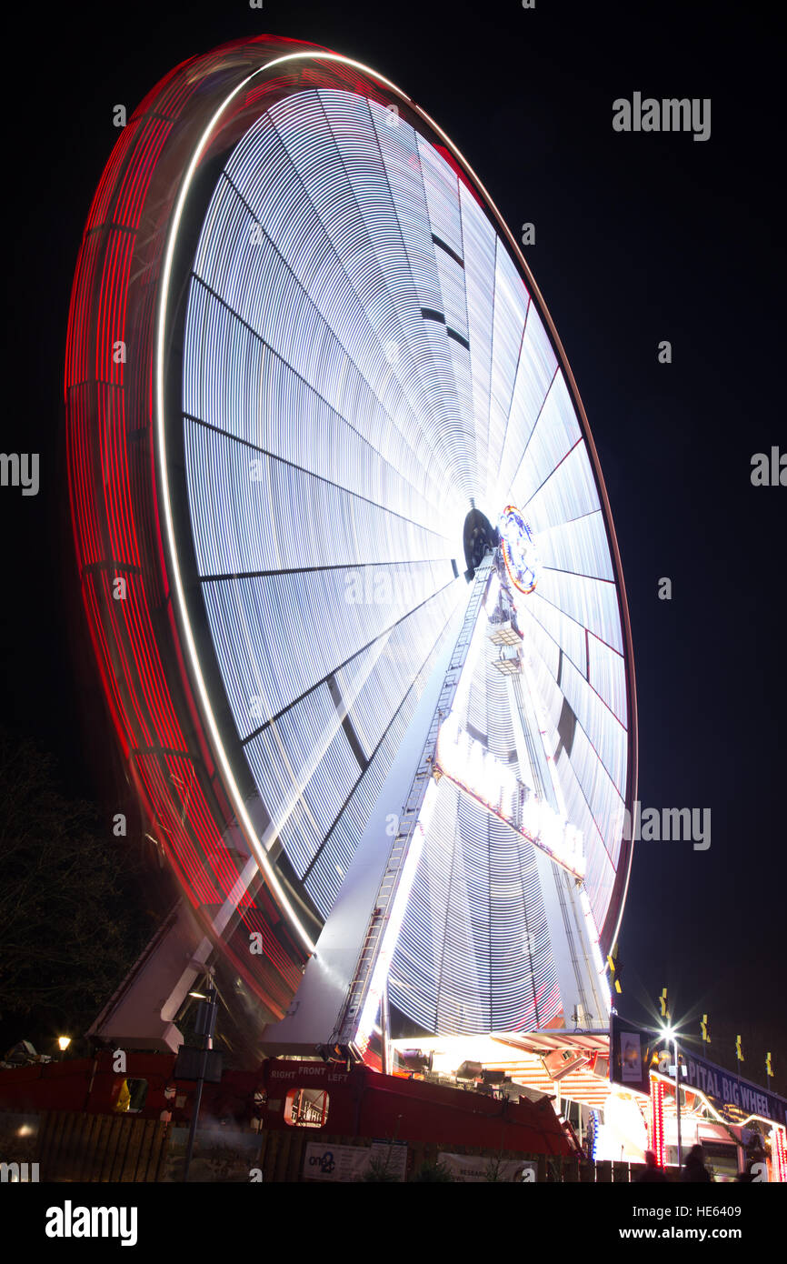 Cardiff, Wales, UK. 18th Dec, 2016. The Giant Wheel at Cardiff's Winter ...