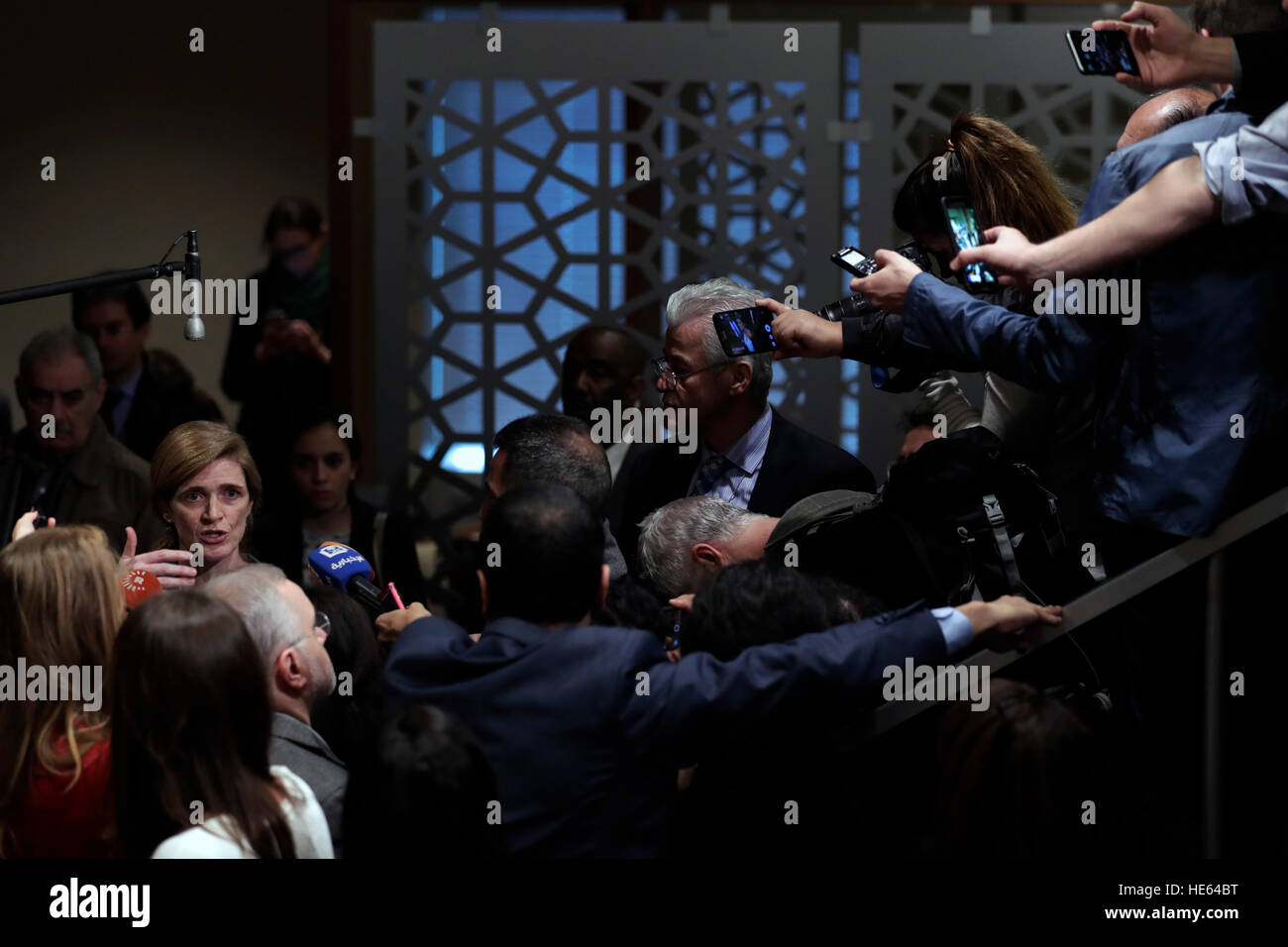 Un observers headquarters hi-res stock photography and images - Alamy