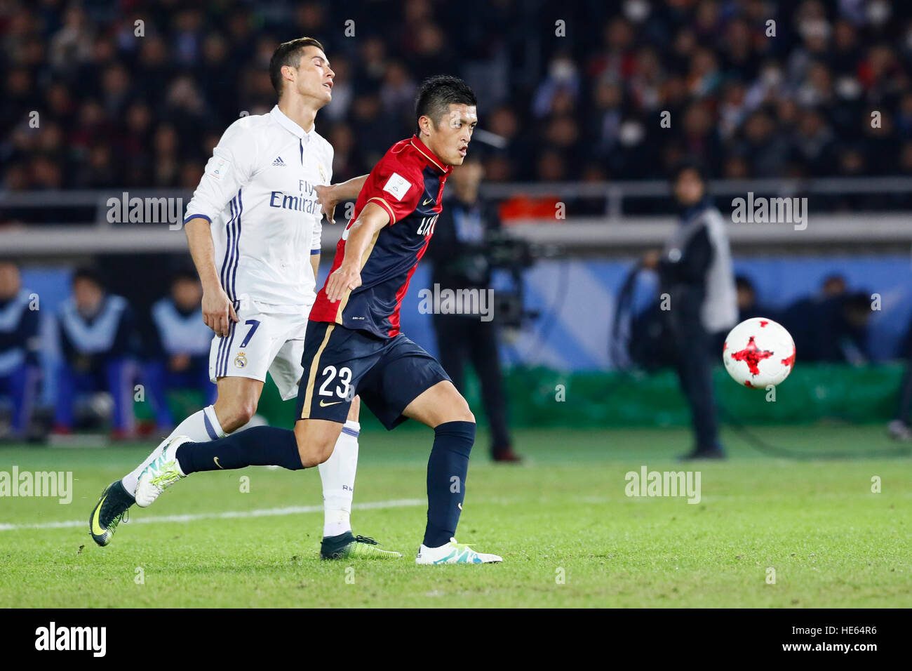 Kanagawa, Japan. 18th Dec, 2016. (L-R) Cristiano Ronaldo (Real ...