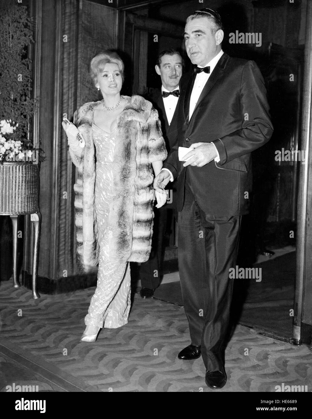 Zsa Zsa Gabor Born Sari Gabor February 6 1917 December 18 2016