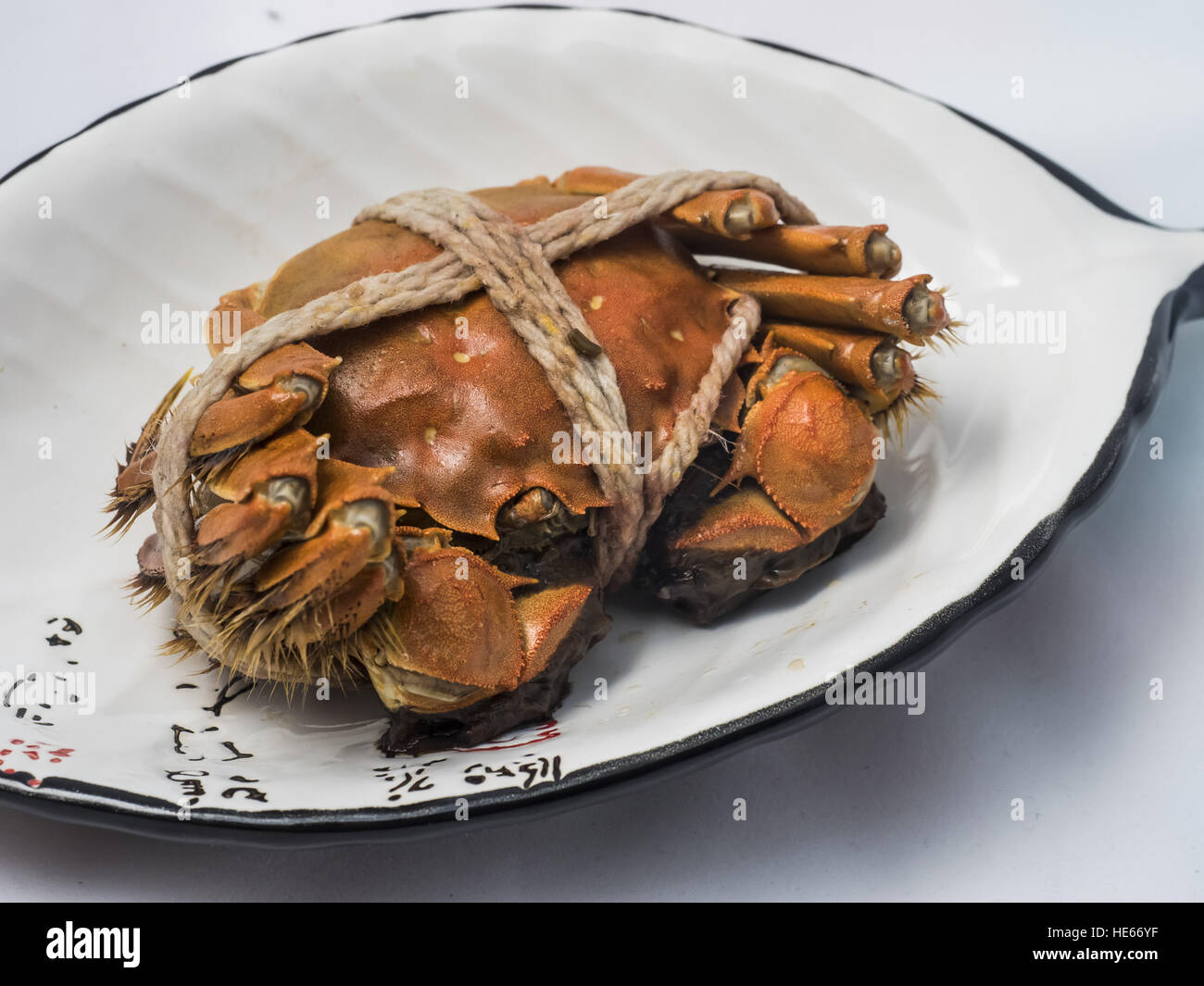 China. 19th Dec, 2016. Wine preserved crab is a kind of traditional ...