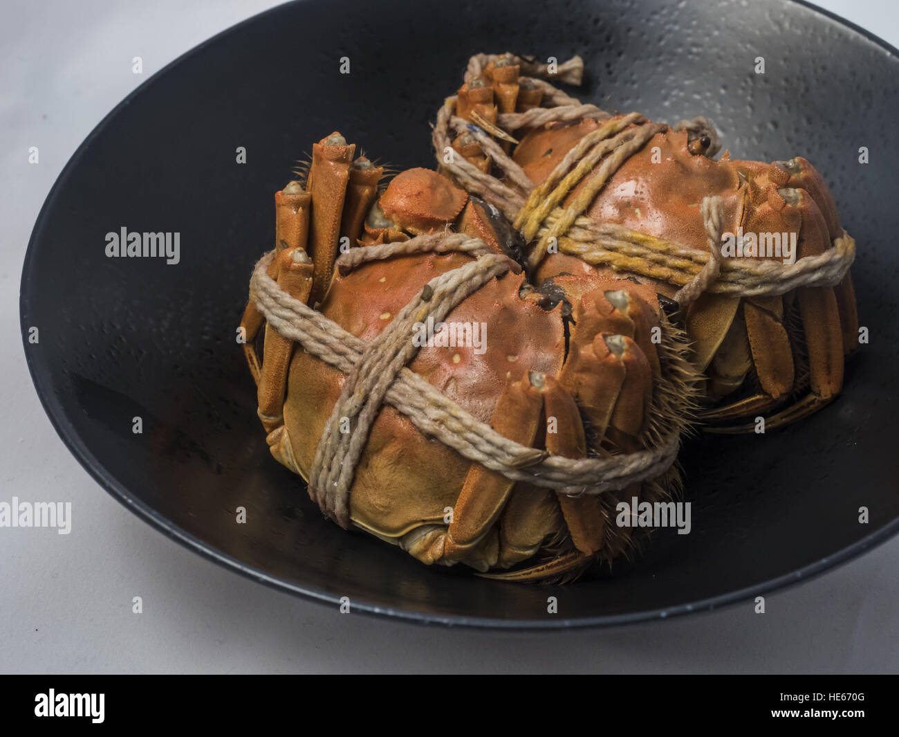 China. 19th Dec, 2016. Wine preserved crab is a kind of traditional ...