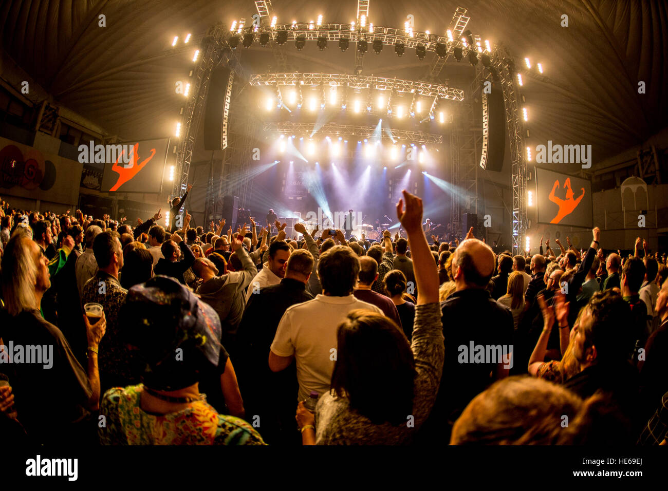 Echo and The Bunnymen headlining Friday night at the Shiiine On ...