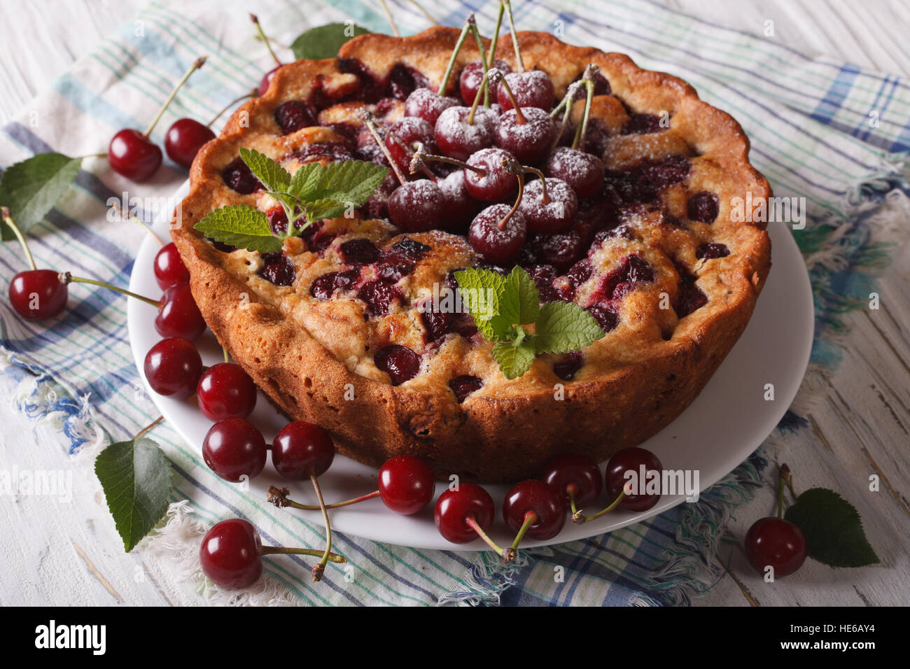 Cherry pie hi-res stock photography and images - Alamy