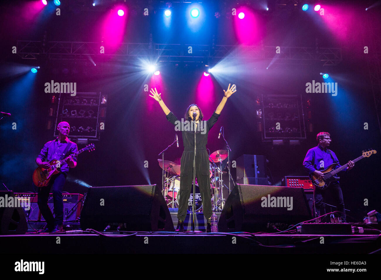 Echobelly hi-res stock photography and images - Alamy