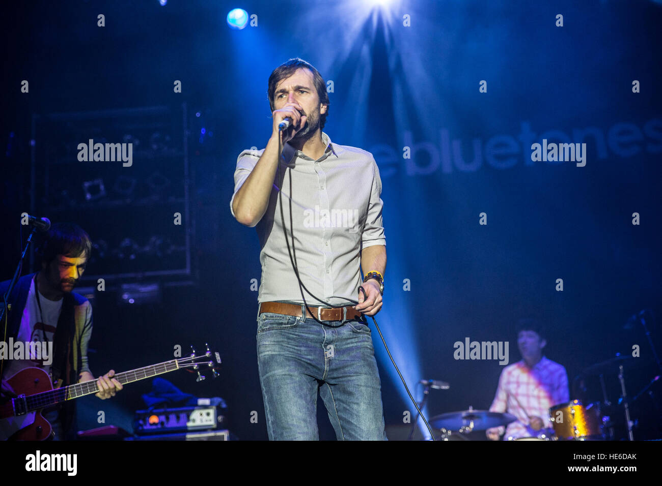 The Bluetones live at the Shiiine On Weekender 2016 Featuring: The ...