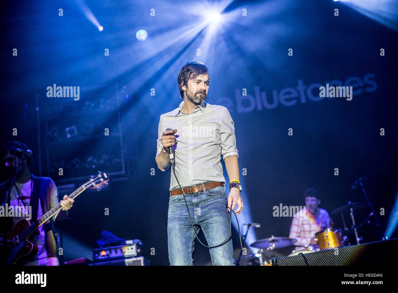 The Bluetones live at the Shiiine On Weekender 2016 Featuring: The ...