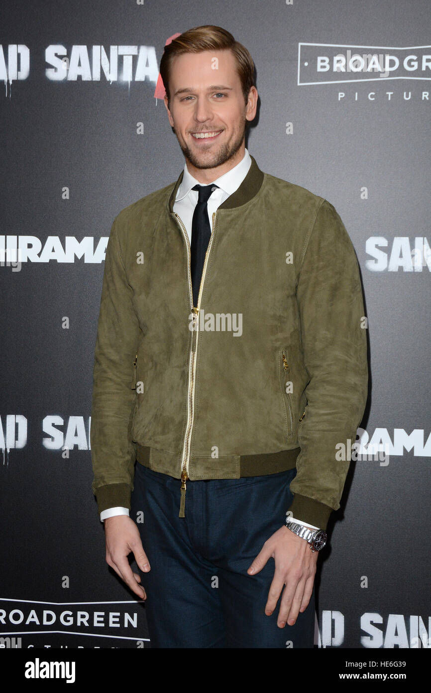 New York Premiere of 'Bad Santa 2' at AMC Loews Lincoln Square - Red ...