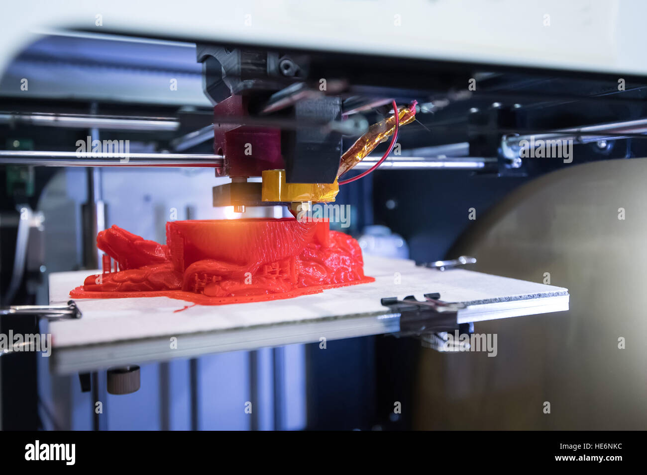 Three dimensional printing machine Stock Photo - Alamy