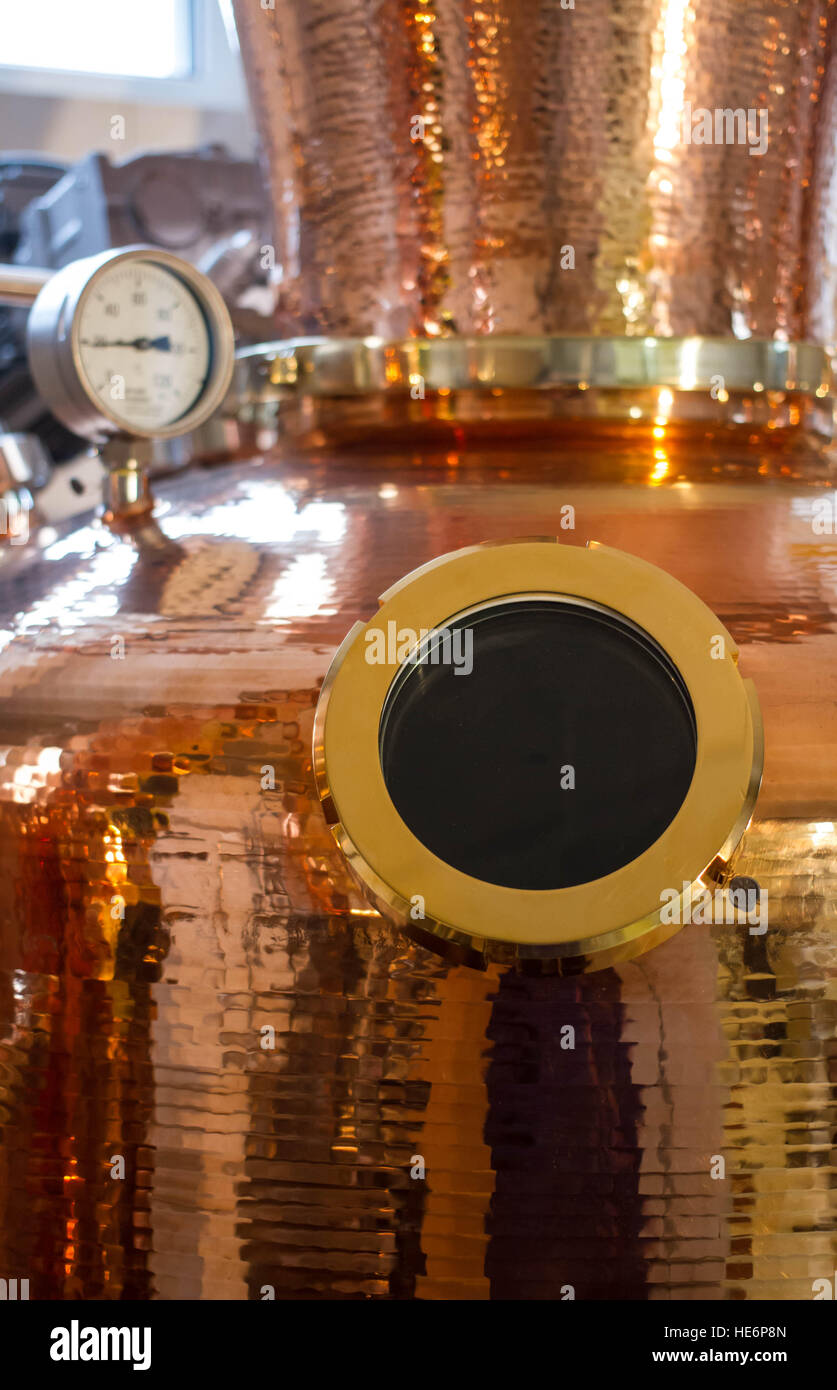 Whisky distillation process hi-res stock photography and images - Alamy