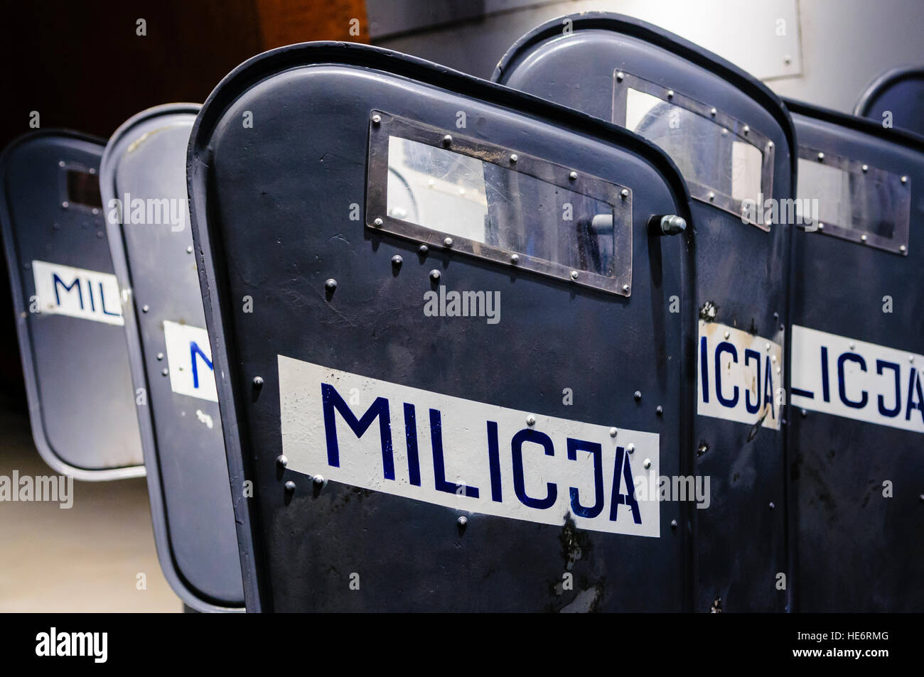 Riot shields hi-res stock photography and images - Alamy