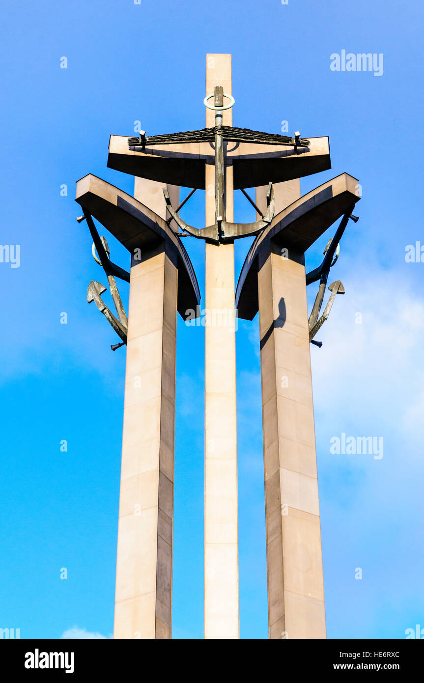 Three Crosses Memorial at the entrance to the Lenin Shipyard, Gdansk ...